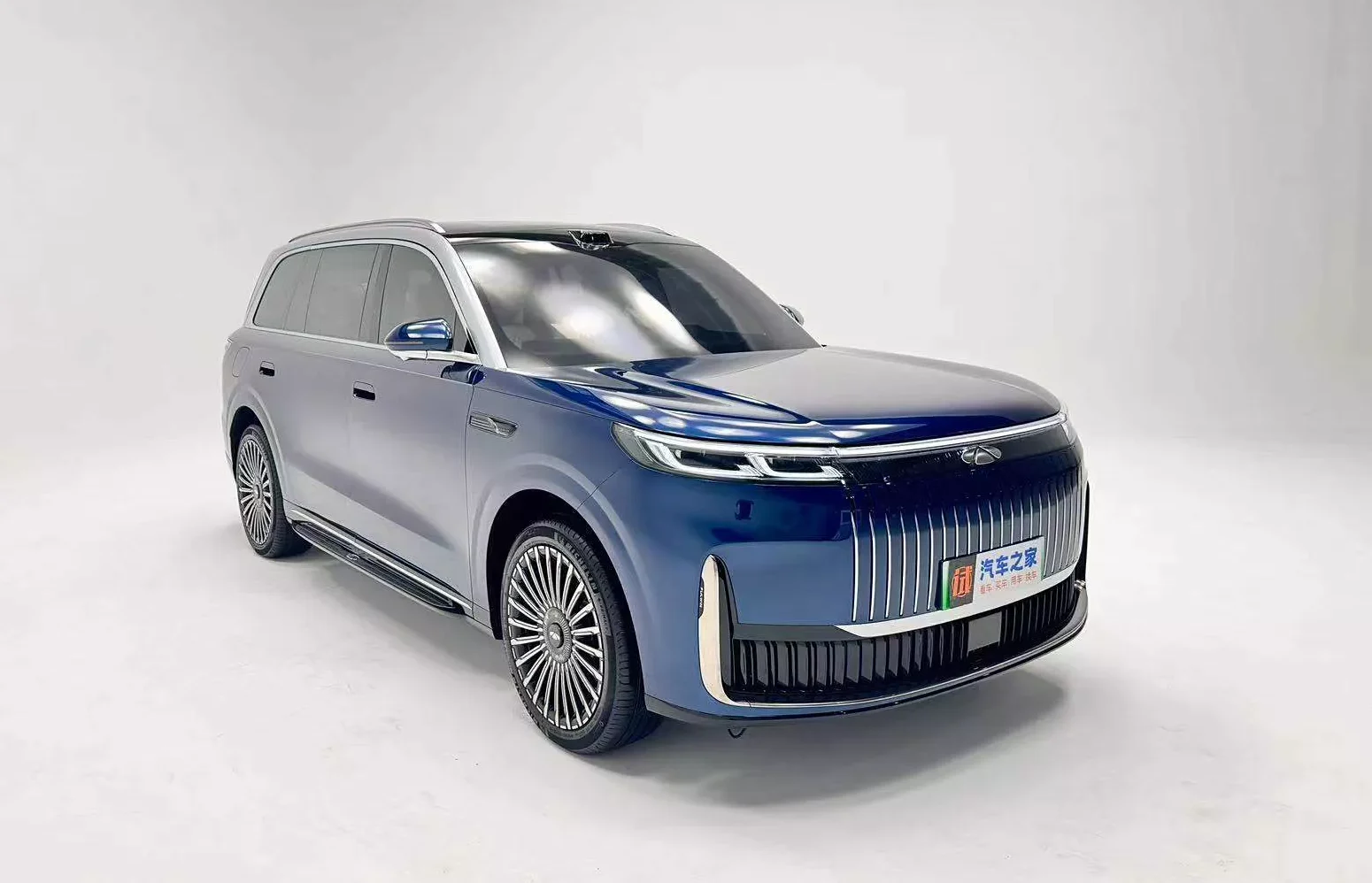 Aparecen las primeras imágenes del próximo Chery Fulwin T11 - Rutamotor