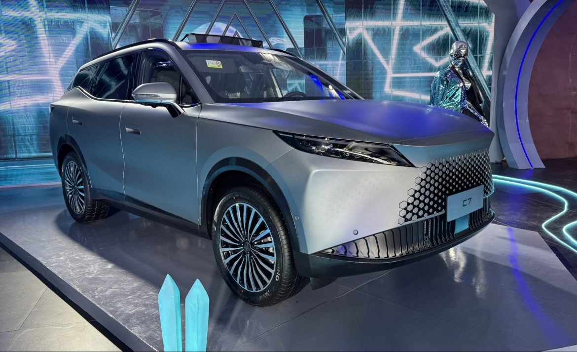 El Omoda C7 timbra pasajes a Chile para la primera mitad de 2025