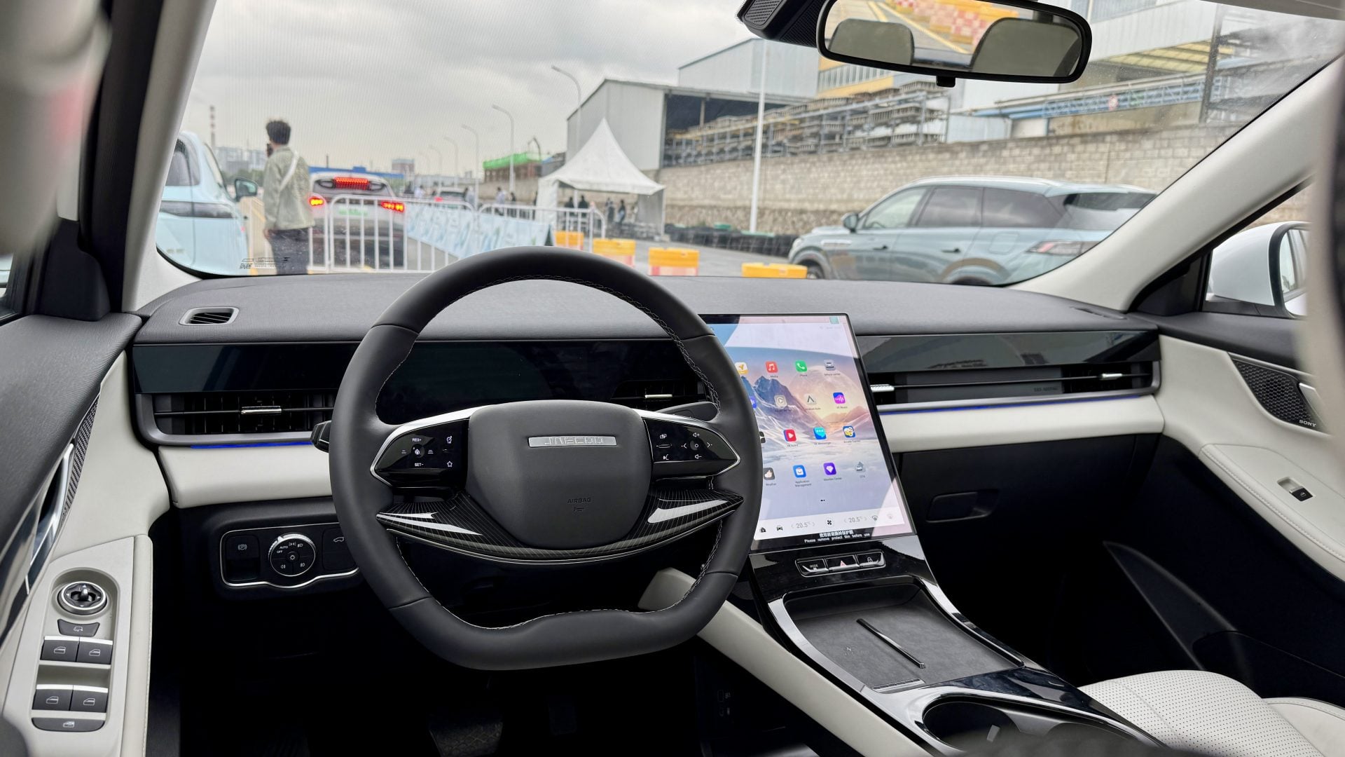 Jaecoo 5: asi es el nuevo integrante del clan