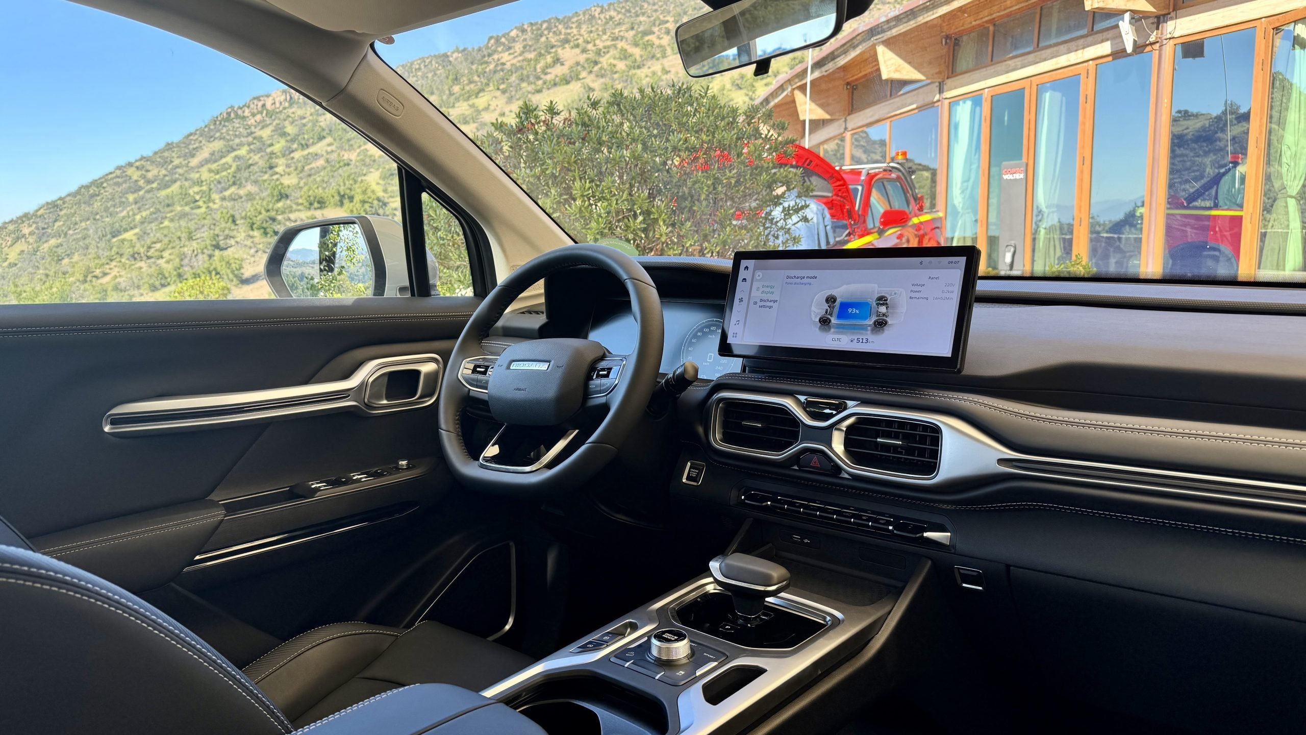 Riddara debuta en Chile con una pick-up 100% eléctrica