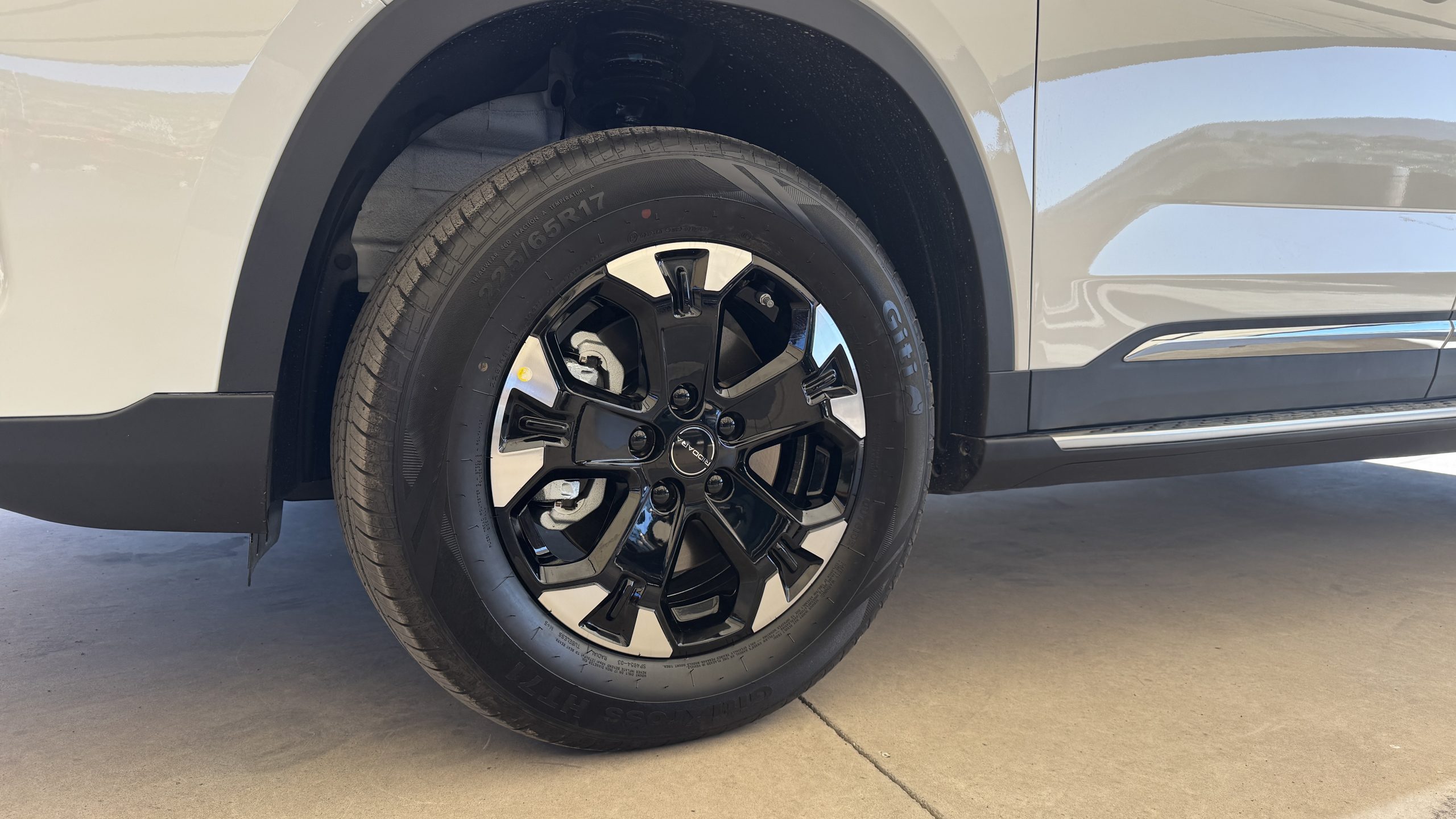 Riddara debuta en Chile con una pick-up 100% eléctrica