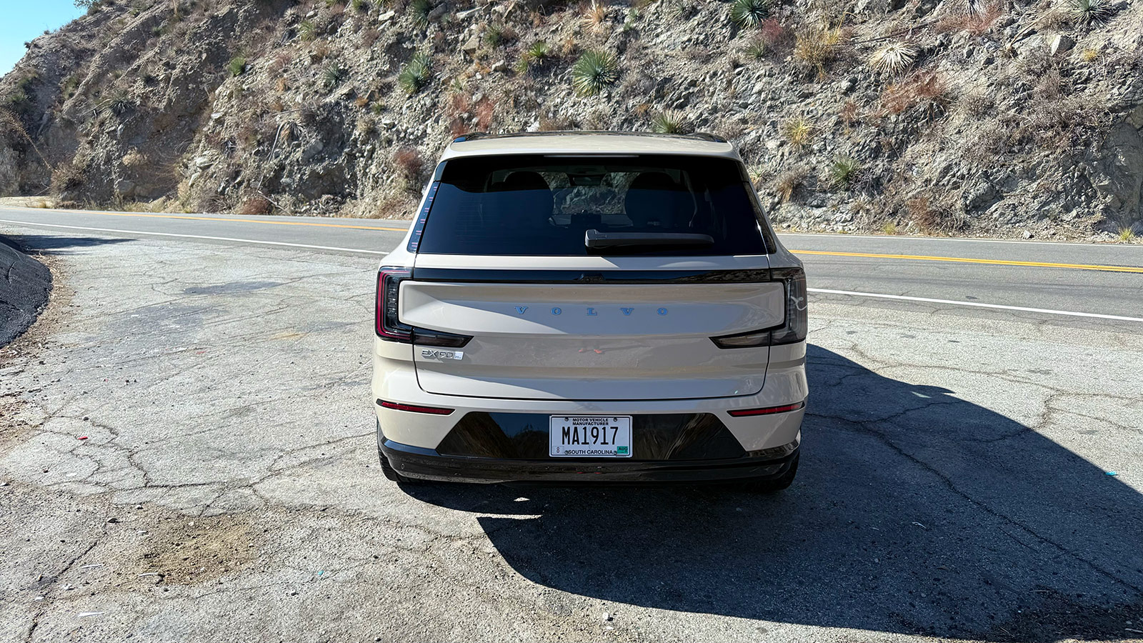 El Volvo EX90 es candidato en 2 categorías del World Car Awards