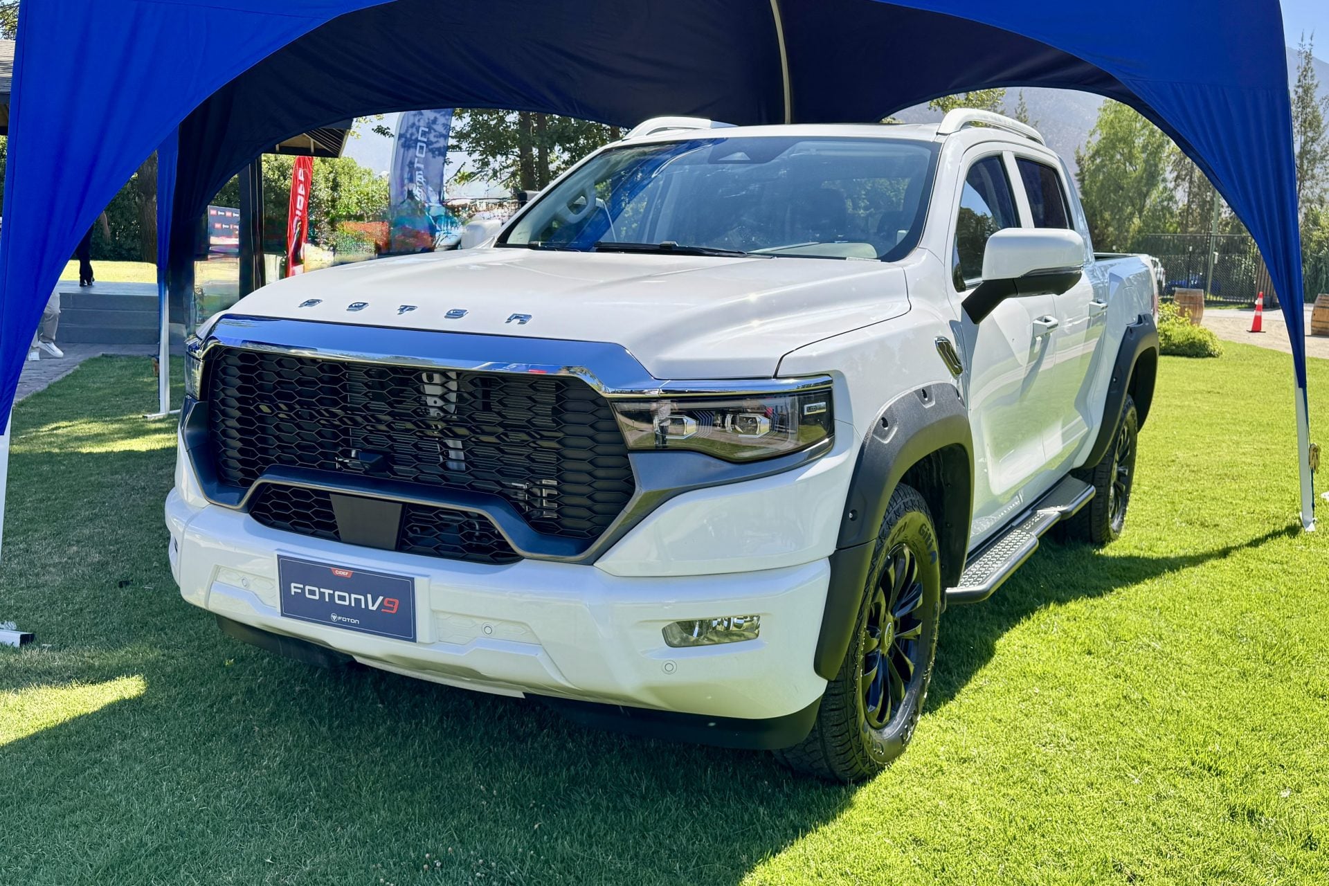 Foton se juega con un doble estreno de camionetas 4x4