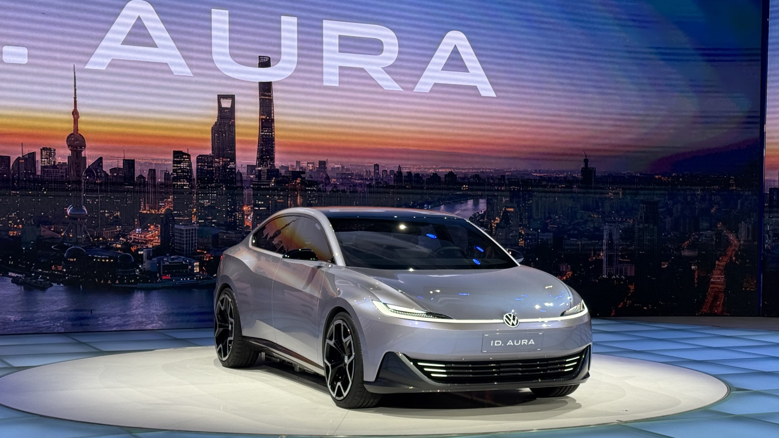 Volkswagen presentó tres concept car en Shanghai: ID. AURA, ID. ERA and ID. EVO