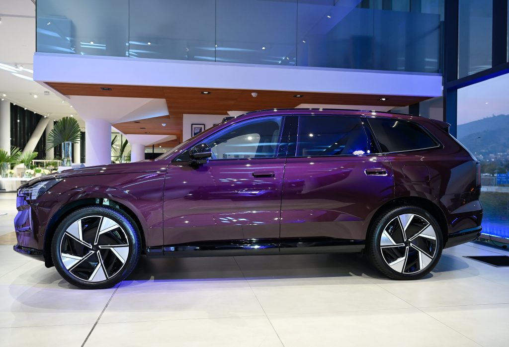 Nuevo buque insignia: Volvo introduce en Chile el premiado EX90