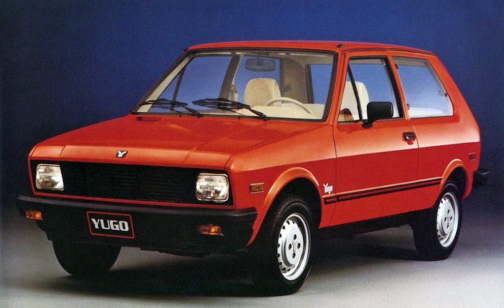 El Yugo volverá como un hatchback económico de 2 puertas