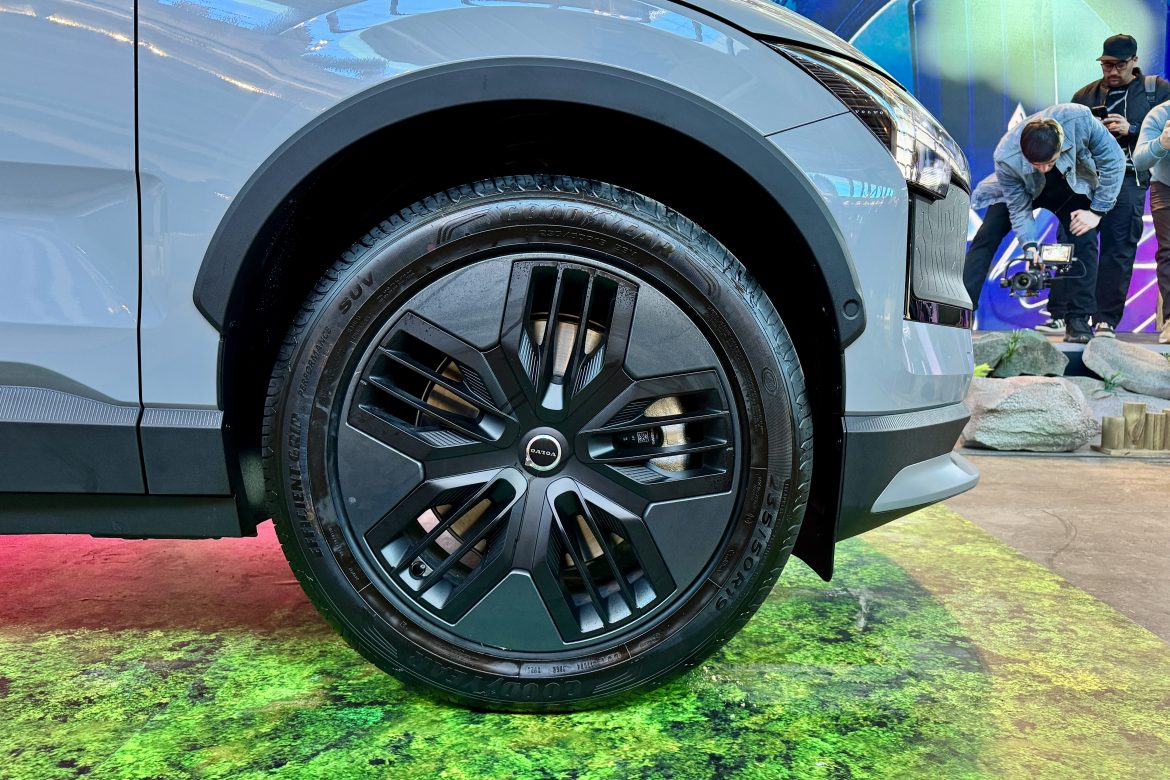 Volvo EX30 Cross Country: El EV más vendido del país se refuerza