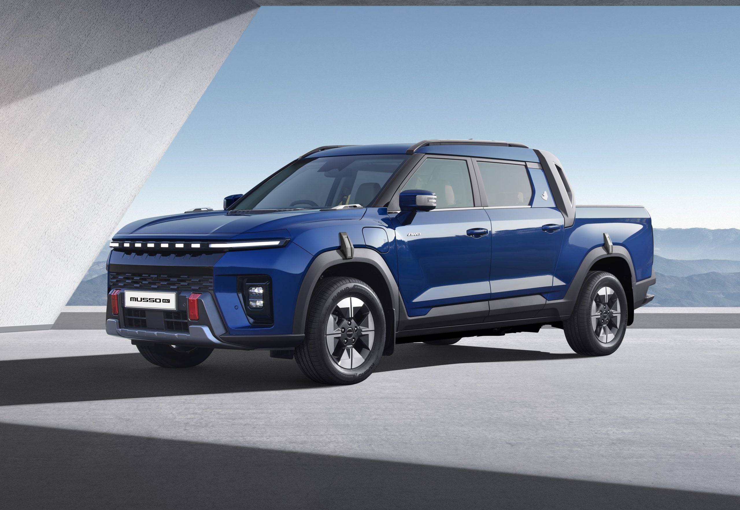 Suzuki exhibe la 4ª generación del Dzire, que lanza en noviembre