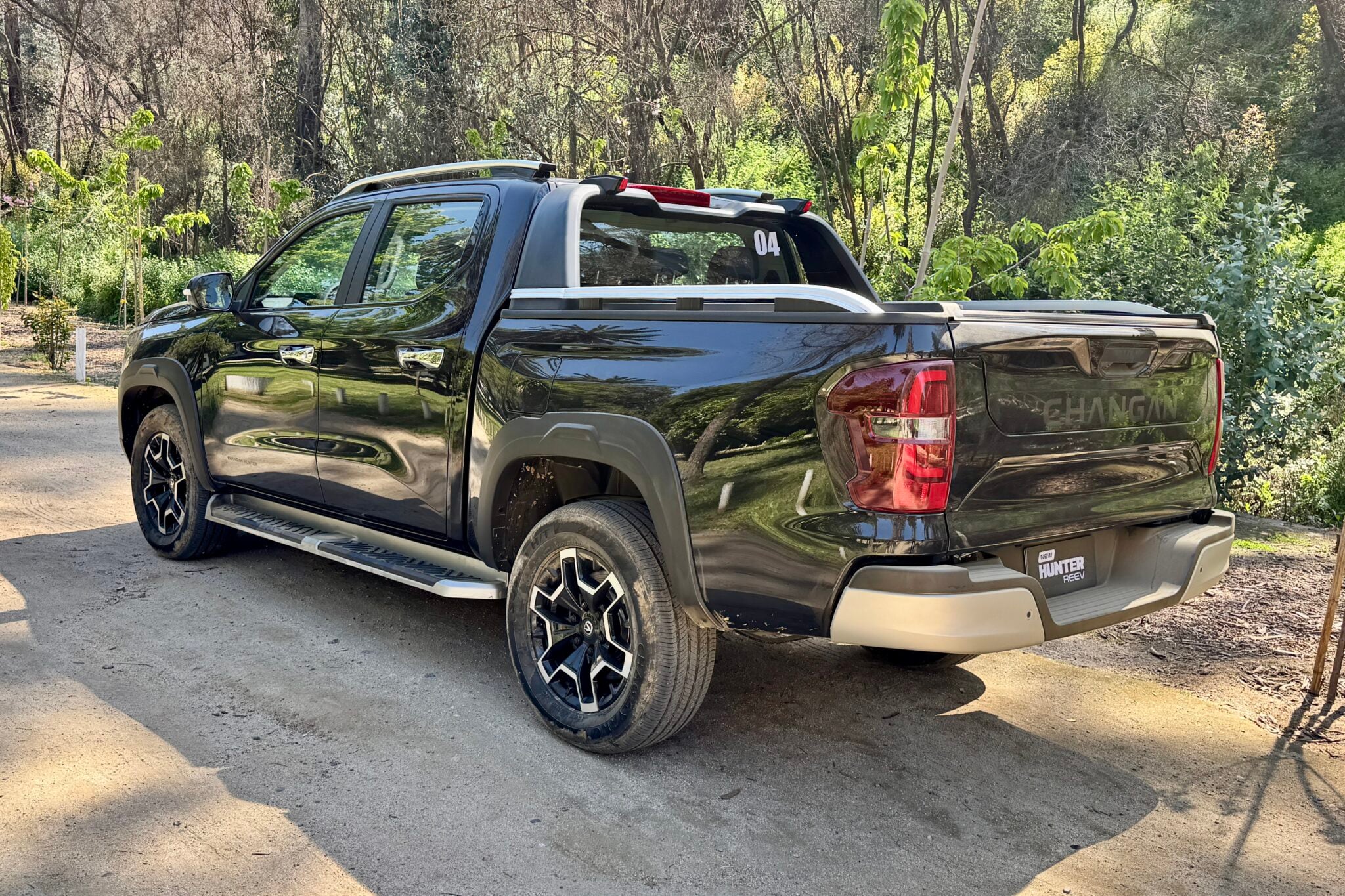 Changan Hunter REEV: Llega la primera camioneta eléctrica de rango ...