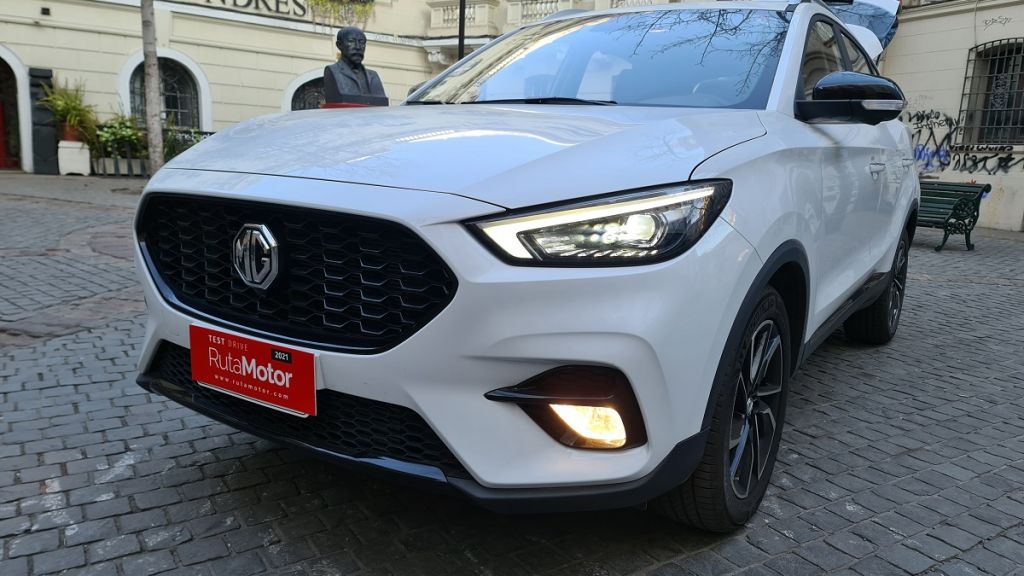 MG ZX Trophy 1.3T 6At 2022 - Atractivo y equipado SUV compacto de MG ...