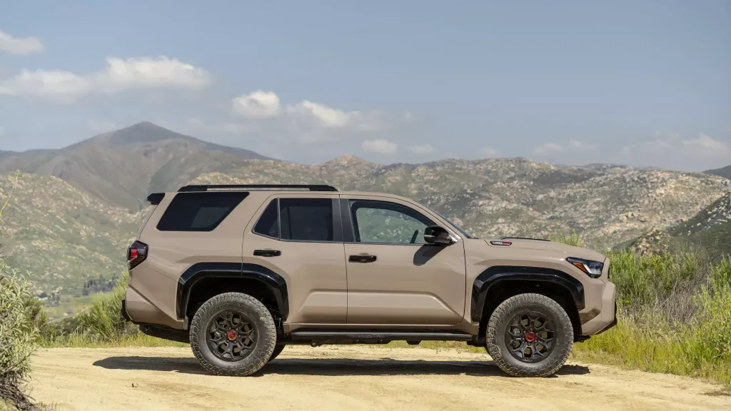 Tras 15 años, el Toyota 4Runner se renueva totalmente